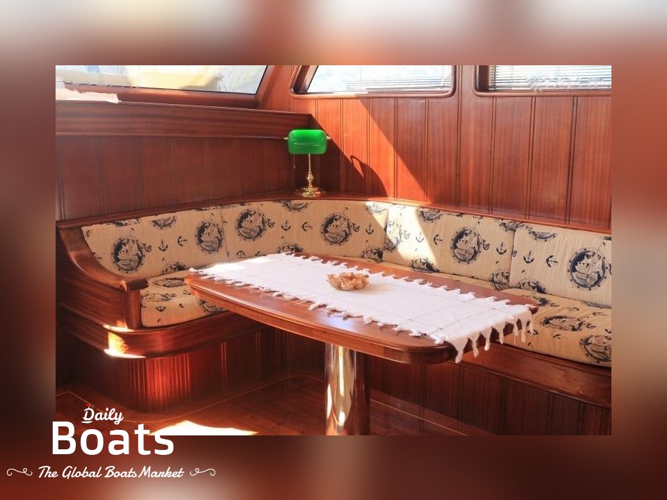 2010 Ketch 24M Laminated Mahogany for sale. View price, photos and Buy ...