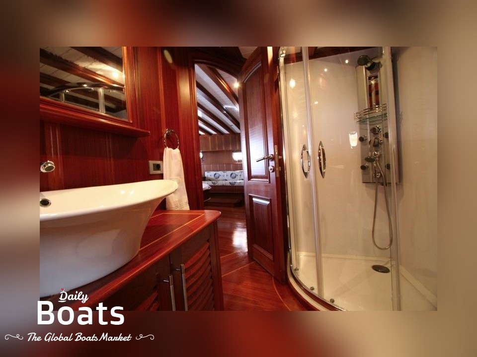 2010 Ketch 24M Laminated Mahogany for sale. View price, photos and Buy ...