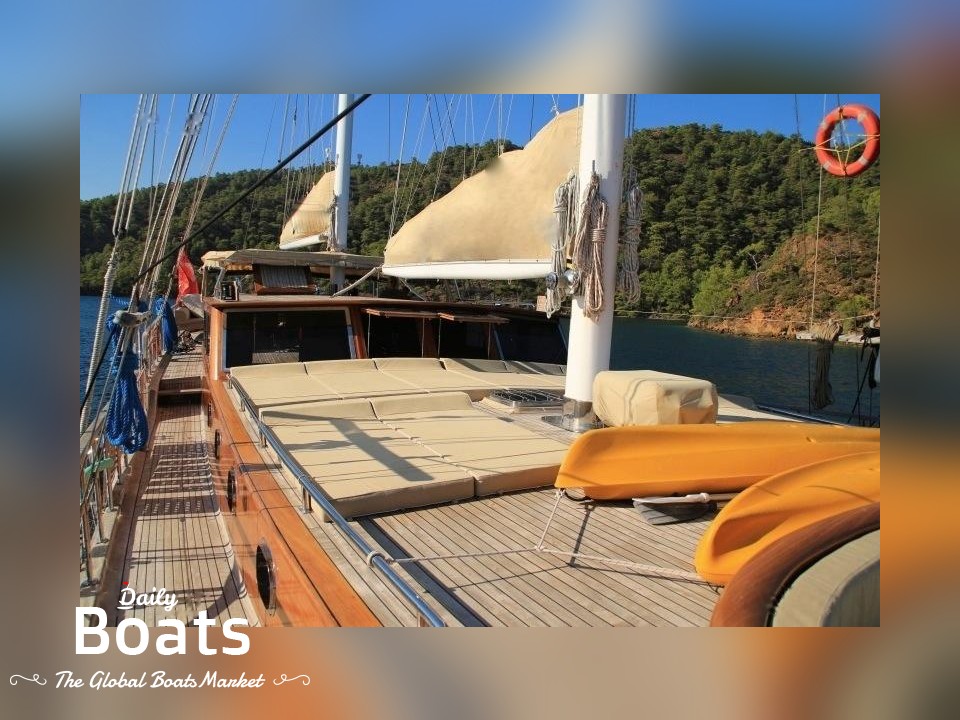 2010 Ketch 24M Laminated Mahogany for sale. View price, photos and Buy ...