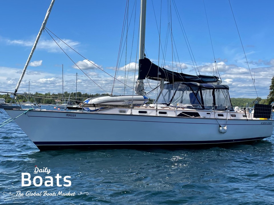 Morgan 44 centre cockpit for sale - Daily Boats