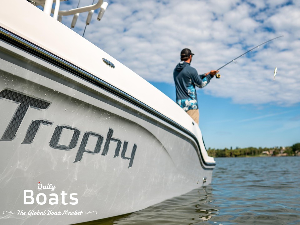 2022 Bayliner Trophy 24 Cc for sale. View price, photos and Buy 2022 ...