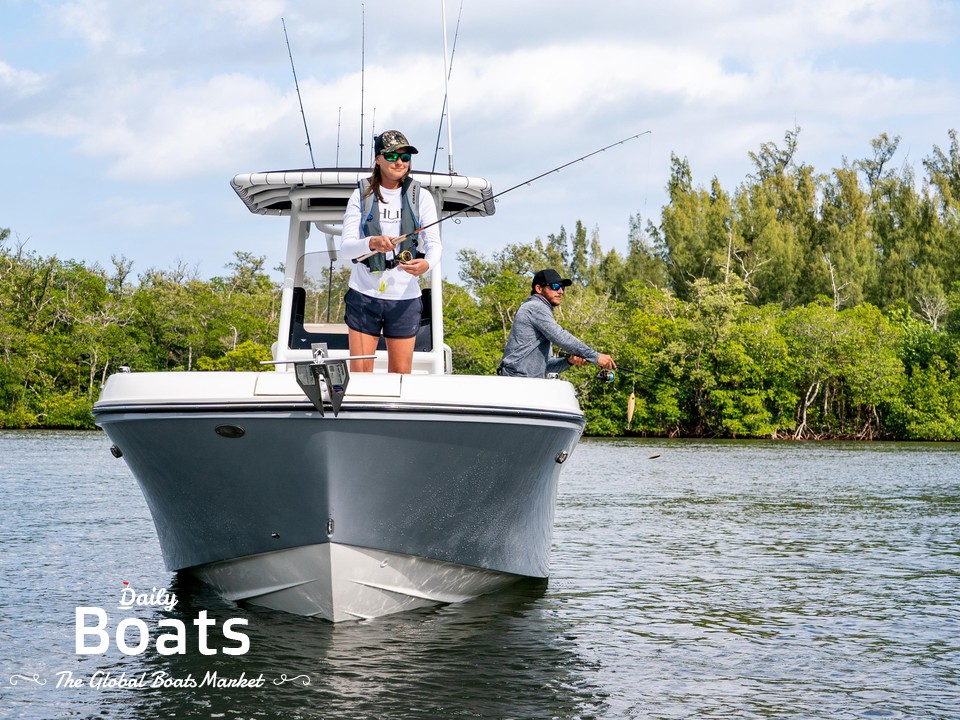 2022 Bayliner Trophy 24 Cc for sale. View price, photos and Buy 2022 ...