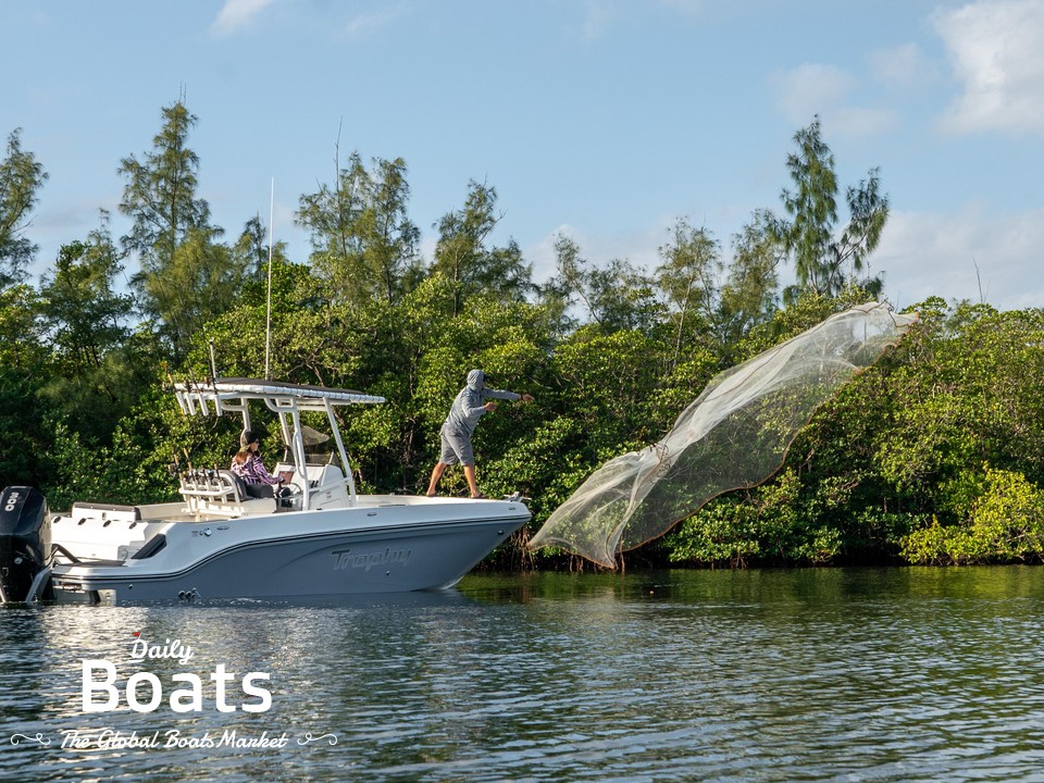 2022 Bayliner Trophy 24 Cc for sale. View price, photos and Buy 2022 ...
