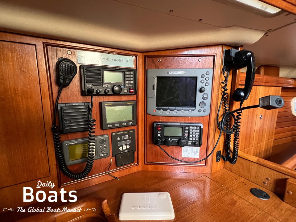 2006 Hunter 45 Center Cockpit for sale. View price, photos and Buy 2006 ...