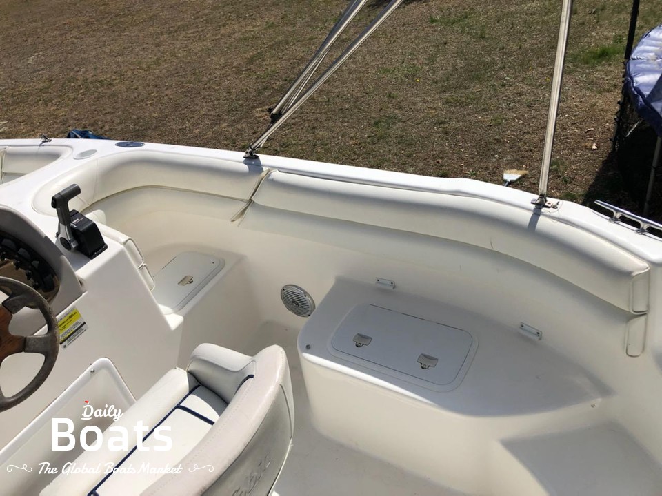 2002 Cobia 236 Coastal Deck for sale. View price, photos and Buy 2002 ...