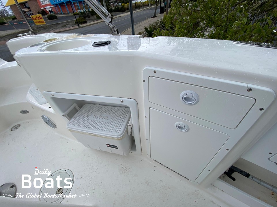 2002 Cobia 236 Coastal Deck for sale. View price, photos and Buy 2002 ...