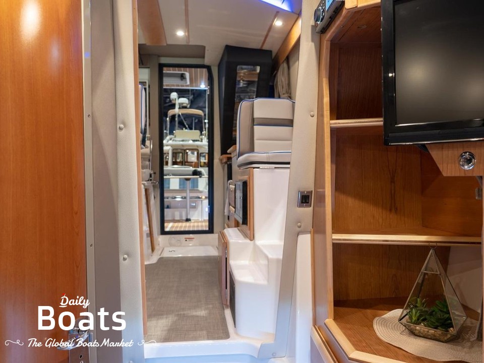 2022 Cutwater 30 Cb for sale. View price, photos and Buy 2022 Cutwater ...