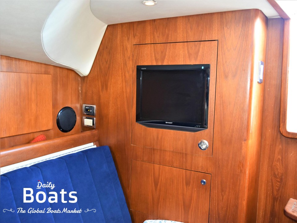 2010 Predator 35 Express for sale. View price, photos and Buy 2010 ...