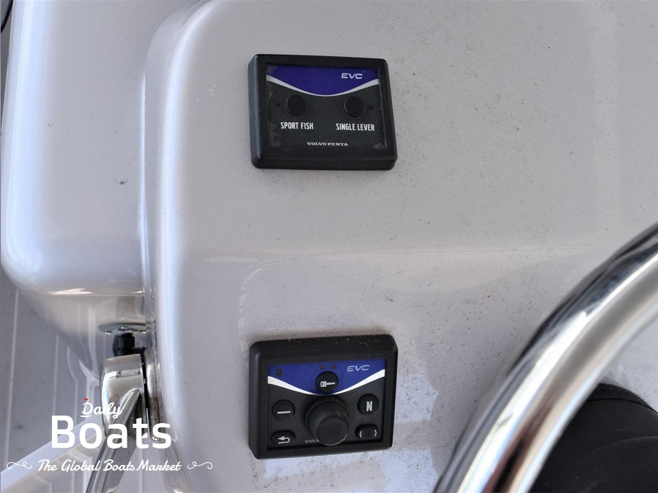 2010 Predator 35 Express for sale. View price, photos and Buy 2010 ...