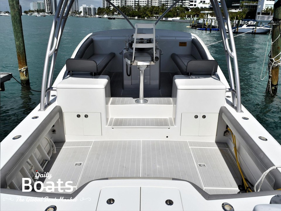 2010 Predator 35 Express for sale. View price, photos and Buy 2010 ...
