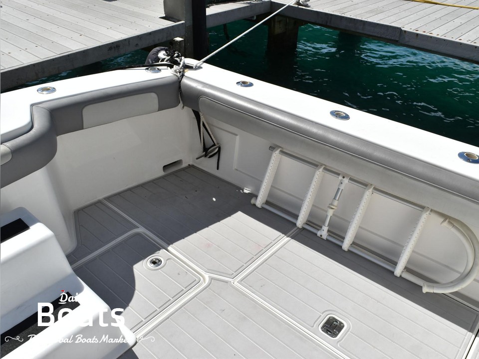 2010 Predator 35 Express for sale. View price, photos and Buy 2010 ...