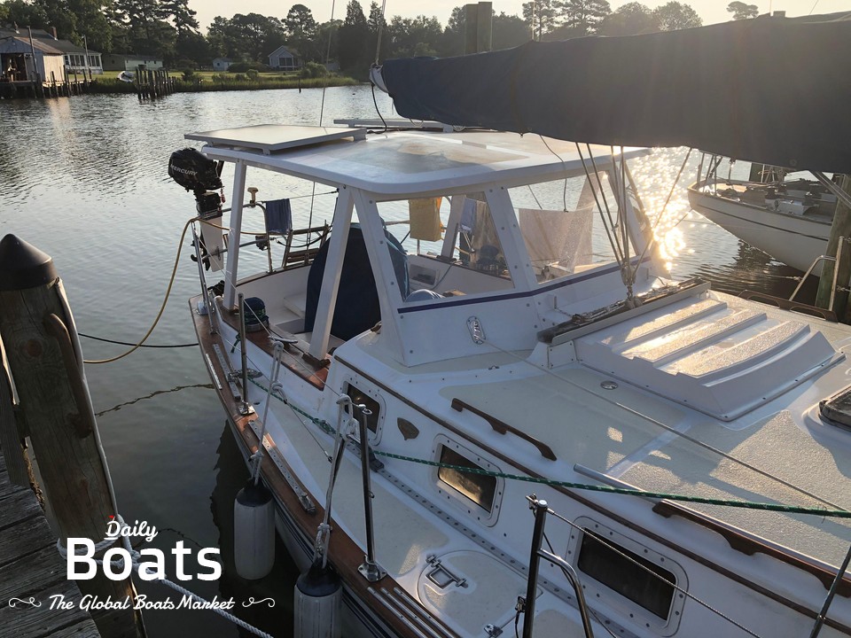 Endeavour 35 for sale - Daily Boats