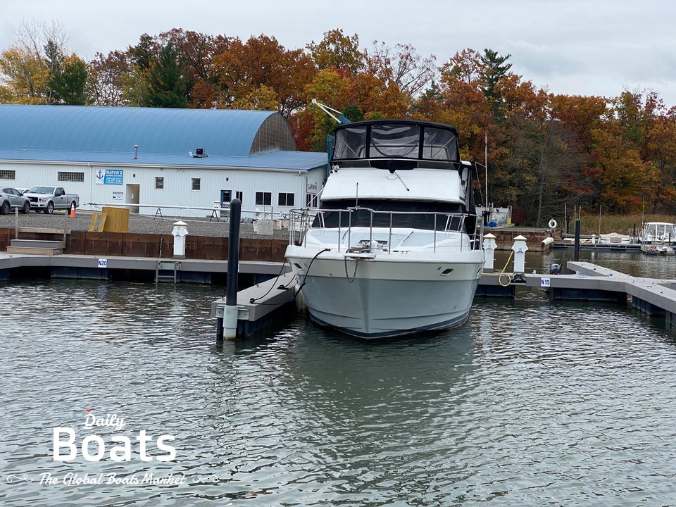 1991 Bayliner 4387 Motoryacht for sale. View price, photos and Buy 1991 ...