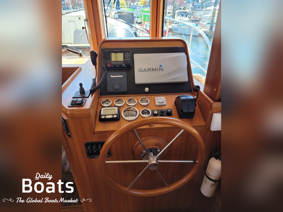 2017 Helmsman Trawlers 31 for sale. View price, photos and Buy 2017 ...