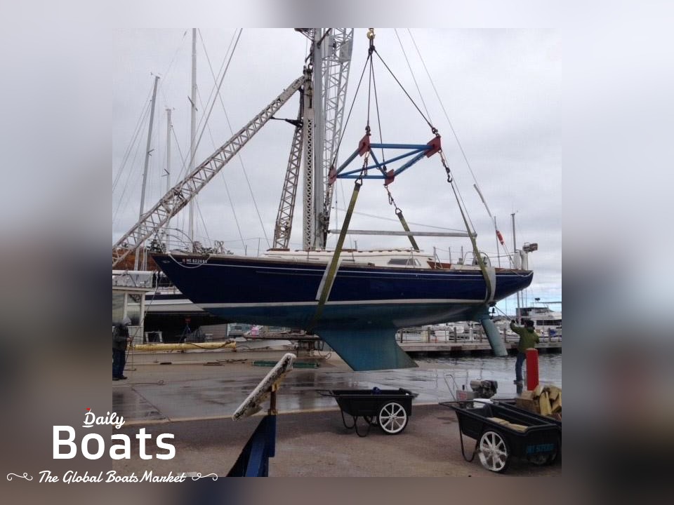 1969 Islander 37 for sale. View price, photos and Buy 1969 Islander 37 ...