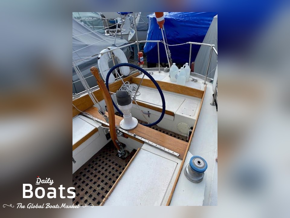 1969 Islander 37 for sale. View price, photos and Buy 1969 Islander 37 ...