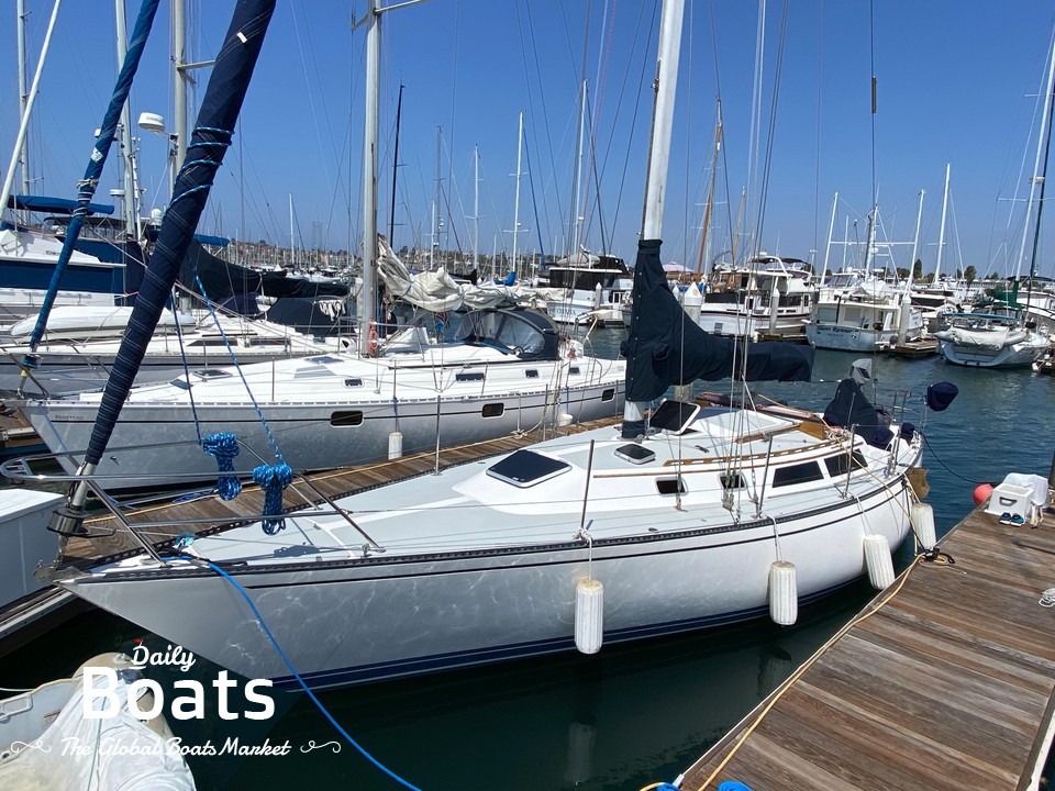 1989 Catalina 38 for sale. View price, photos and Buy 1989 Catalina 38 ...