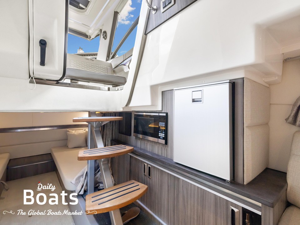 2020 Sea Ray Sundancer 320 Ob for sale. View price, photos and Buy 2020 ...