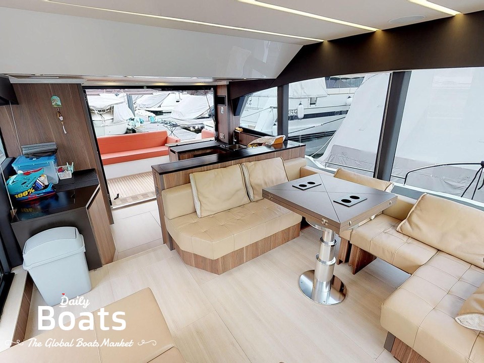 2017 Sealine F530 for sale. View price, photos and Buy 2017 Sealine ...