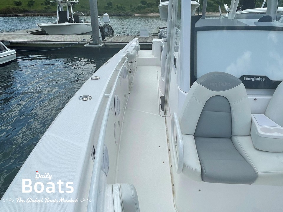 2015 Everglades 325 for sale. View price, photos and Buy 2015 ...