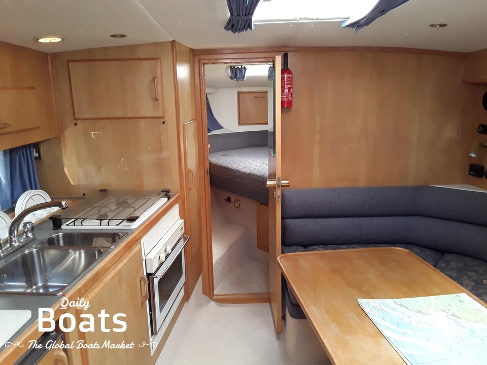 1990 Fairline Targa 33 for sale. View price, photos and Buy 1990 ...