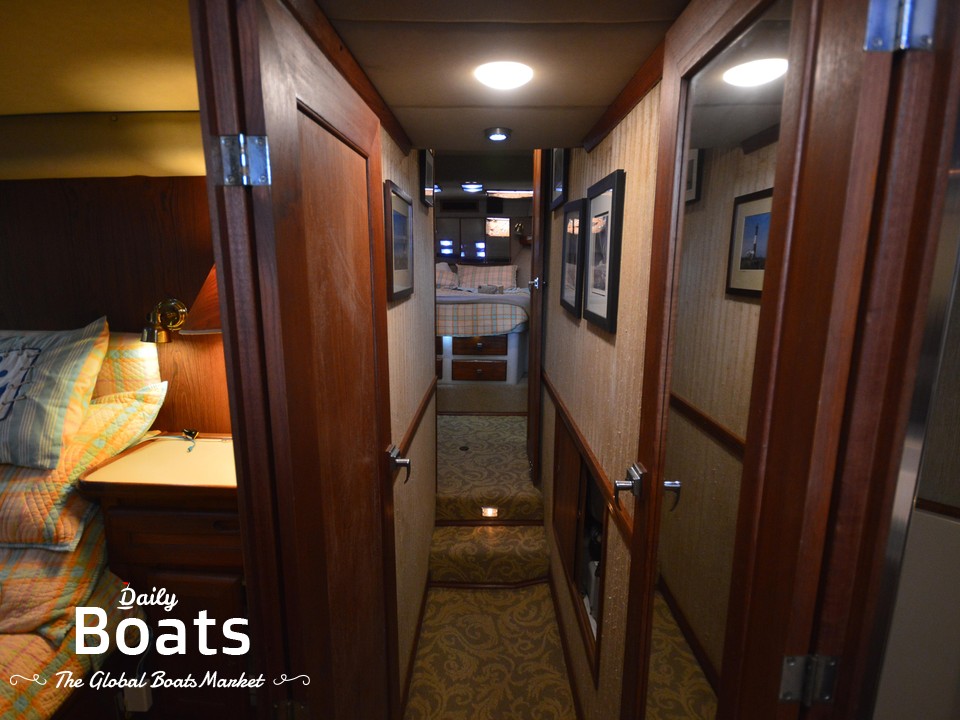 1986 Bayliner 4550 Pilothouse My for sale. View price, photos and Buy ...