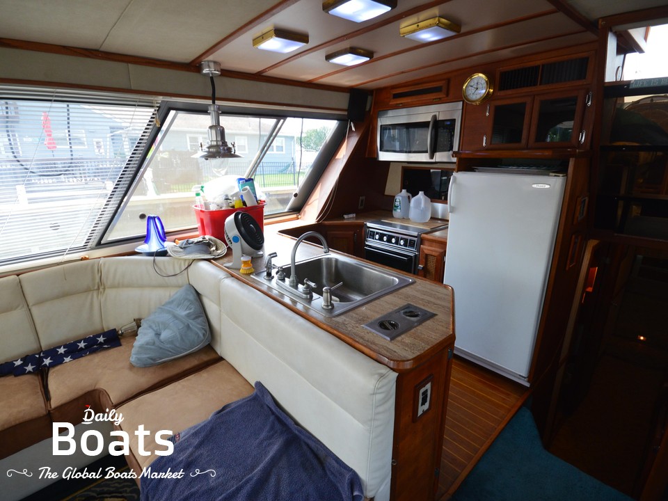 1986 Bayliner 4550 Pilothouse My for sale. View price, photos and Buy ...