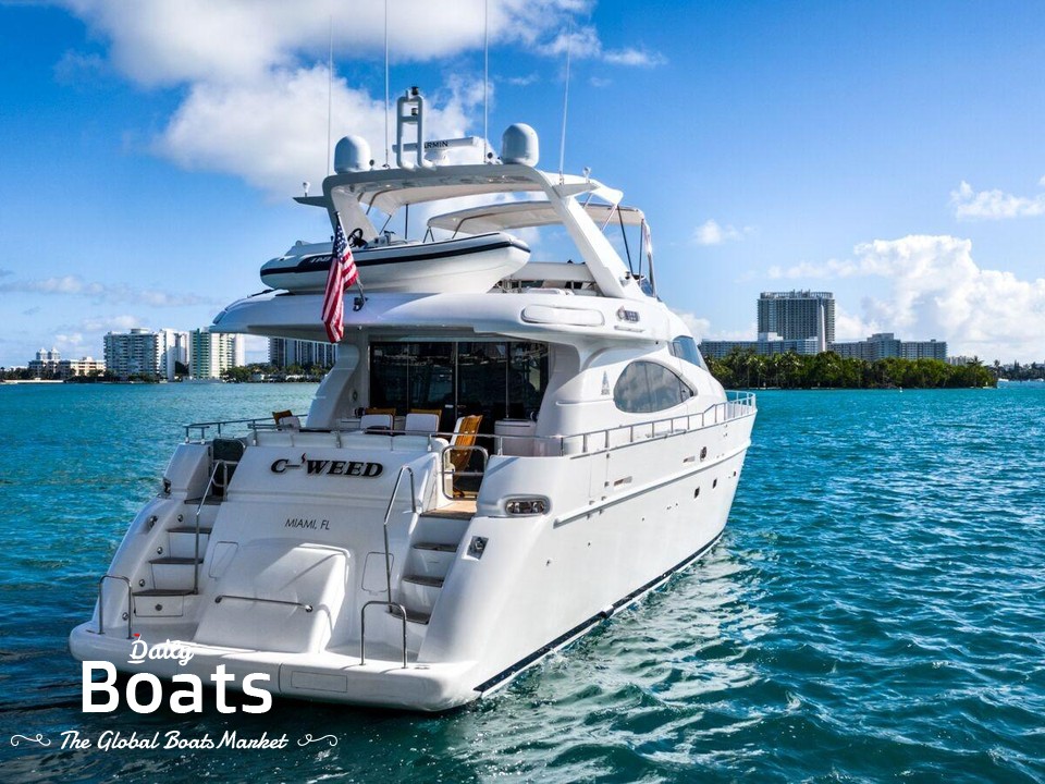 2001 Azimut Seajet for sale. View price, photos and Buy 2001 Azimut ...