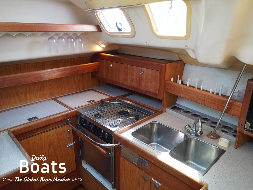 2000 Hunter Passage 420 for sale. View price, photos and Buy 2000 ...