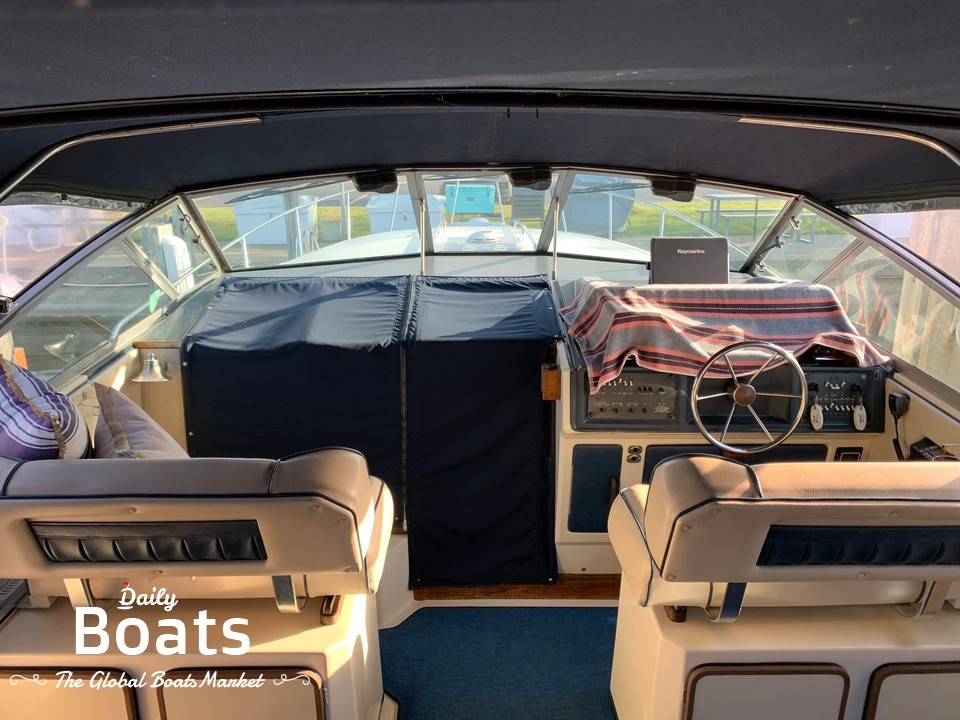 1986 Sea Ray 340 Express Cruiser for sale. View price, photos and Buy ...