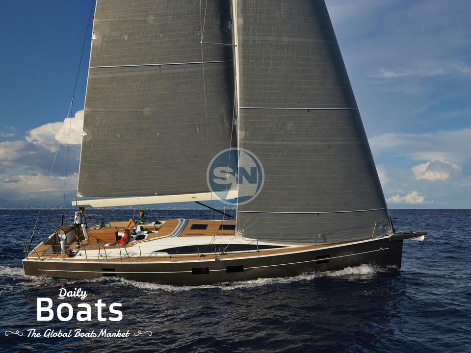 Azuree 46 for sale - Daily Boats