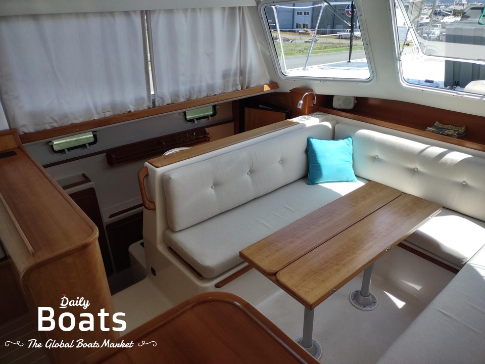 2004 PDQ 34 Power Catamaran for sale. View price, photos and Buy 2004 ...