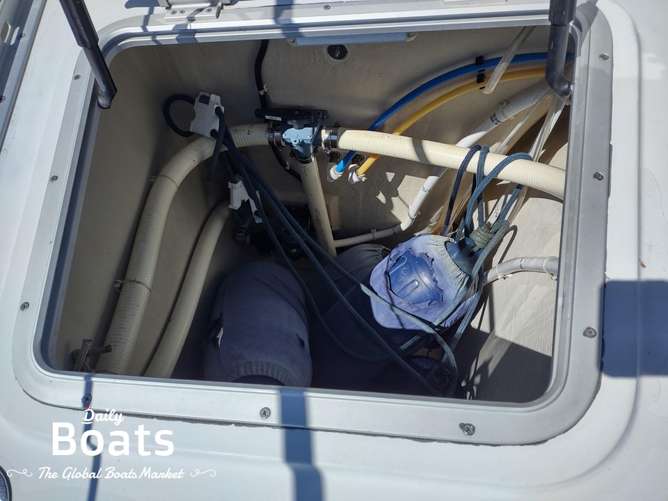 2004 PDQ 34 Power Catamaran for sale. View price, photos and Buy 2004 ...