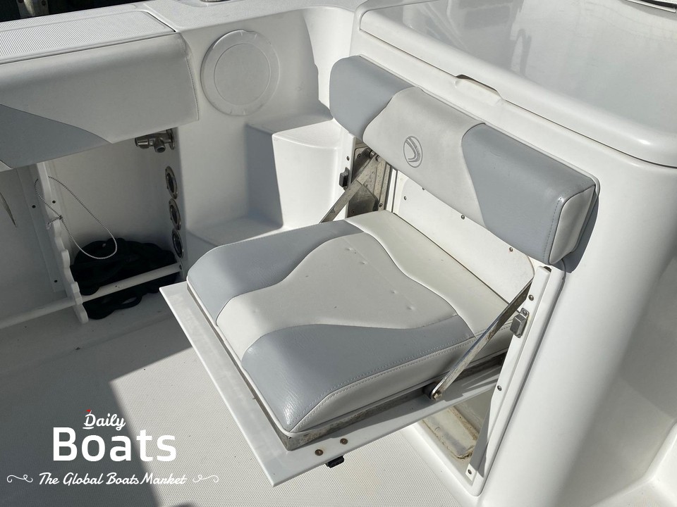 2010 Edgewater 335 Express for sale. View price, photos and Buy 2010 ...