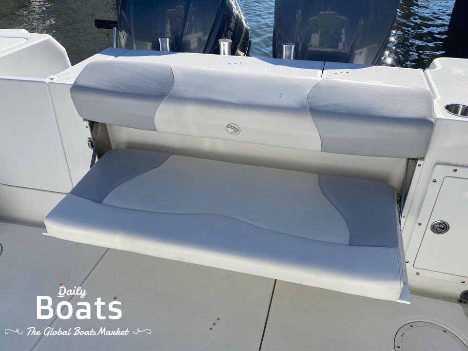 2010 Edgewater 335 Express for sale. View price, photos and Buy 2010 ...