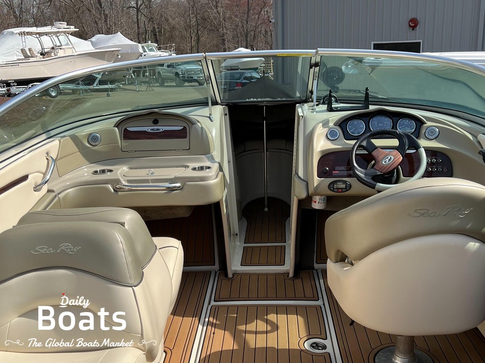 2005 Sea Ray Select 220 for sale. View price, photos and Buy 2005 Sea ...