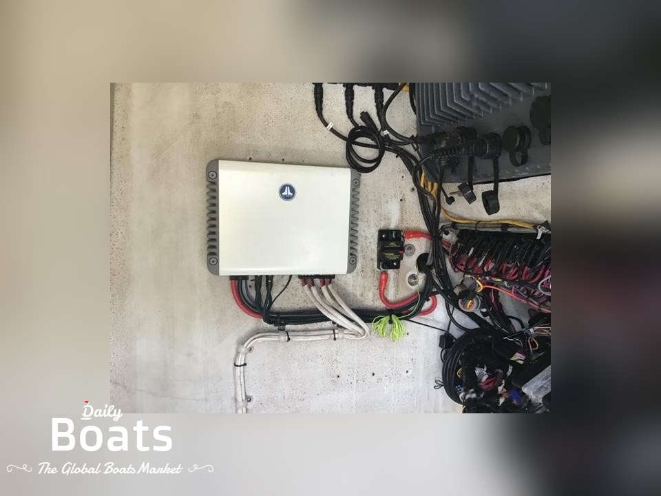 2001 Yellowfin 31 Offshore for sale. View price, photos and Buy 2001 ...