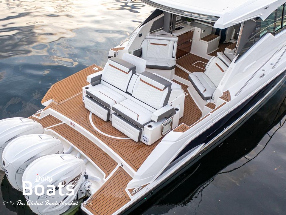 2022 Tiara Sport 43 Le for sale. View price, photos and Buy 2022 Tiara ...