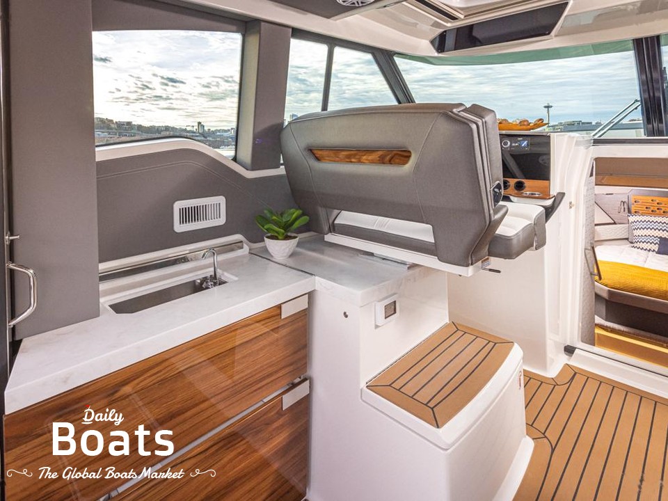 2022 Tiara Sport 43 Le for sale. View price, photos and Buy 2022 Tiara ...