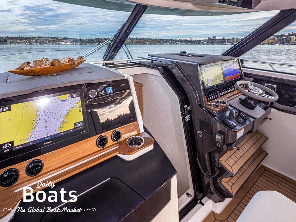 2022 Tiara Sport 43 Le for sale. View price, photos and Buy 2022 Tiara ...