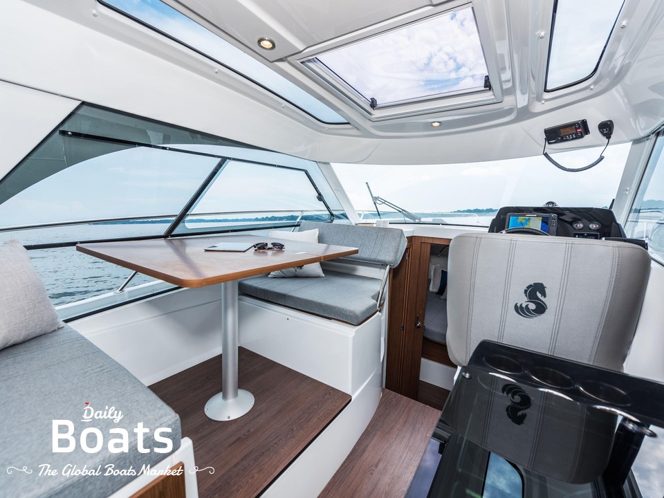 2022 Beneteau Antares 9 for sale. View price, photos and Buy 2022 ...