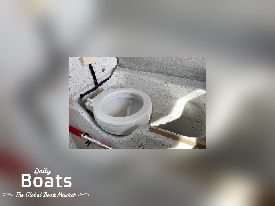 2004 Protector Targa 28 for sale. View price, photos and Buy 2004 ...