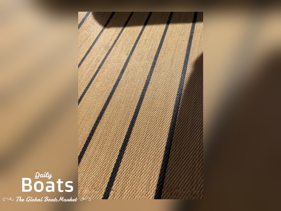 2004 Protector Targa 28 for sale. View price, photos and Buy 2004 ...