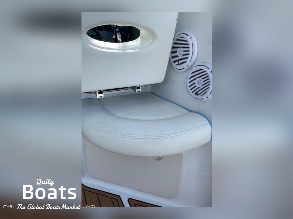 2004 Protector Targa 28 for sale. View price, photos and Buy 2004 ...