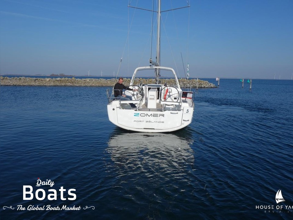 2015 Beneteau Oceanis 35 for sale. View price, photos and Buy 2015 ...