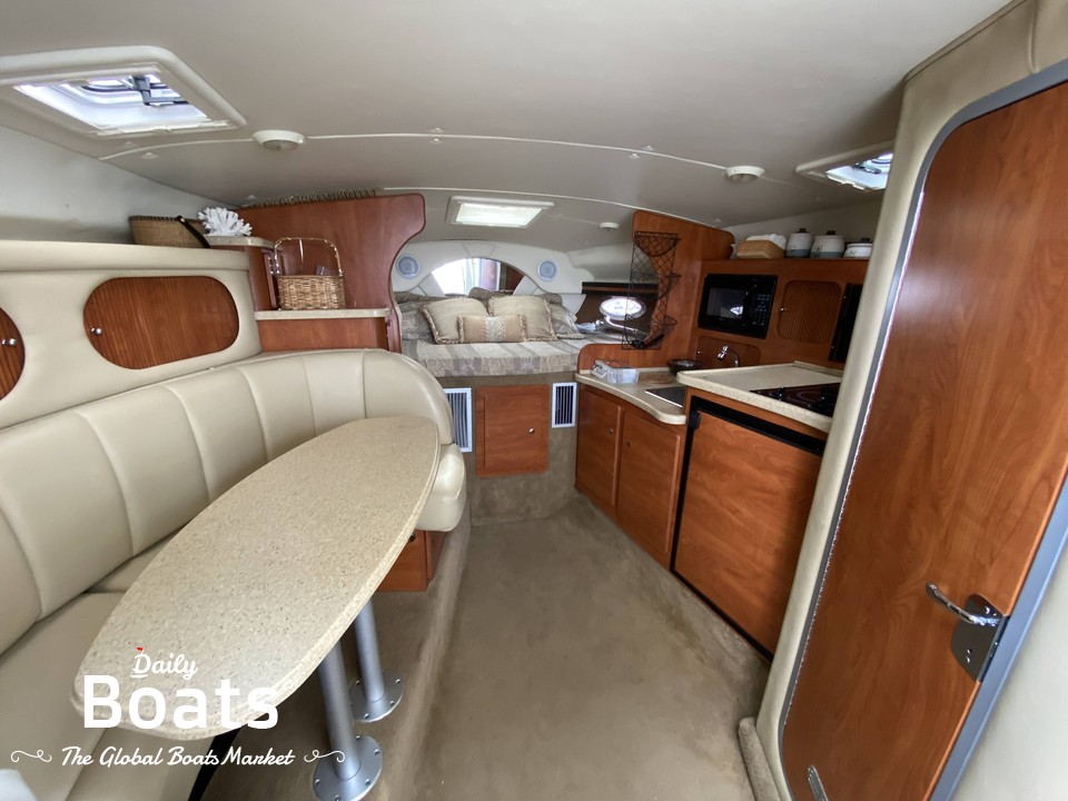 Rinker 320 Express Cruiser for sale. View price, photos and Buy Rinker ...