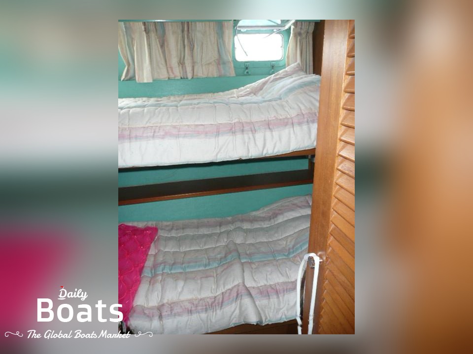 1969 Matthews Flush Deck Tri-Cabin for sale. View price, photos and Buy ...