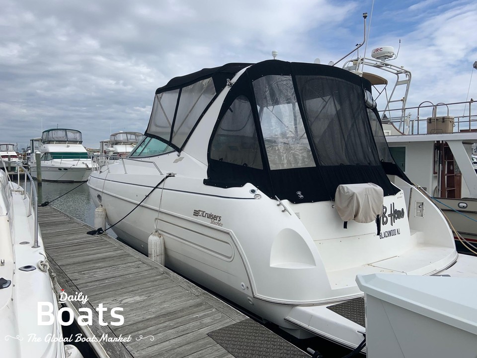 Cruising boats Cruisers Yachts 3575 esprit for sale - Daily Boats