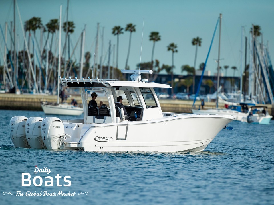 2022 Robalo R360 Center Console for sale. View price, photos and Buy ...