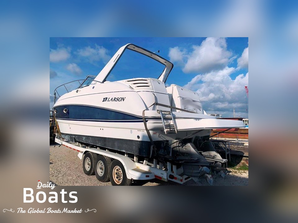 2005 Larson Cabrio 330 Mid Cabin for sale. View price, photos and Buy ...
